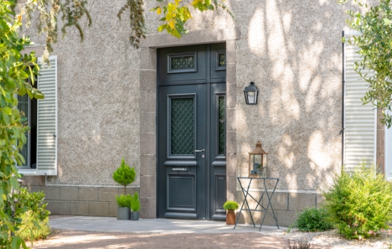 L’isolation renforcée avec des portes d’entrée performantes au meilleur ...